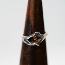 Black & Gold Flower Ring – Julia Fryer Co